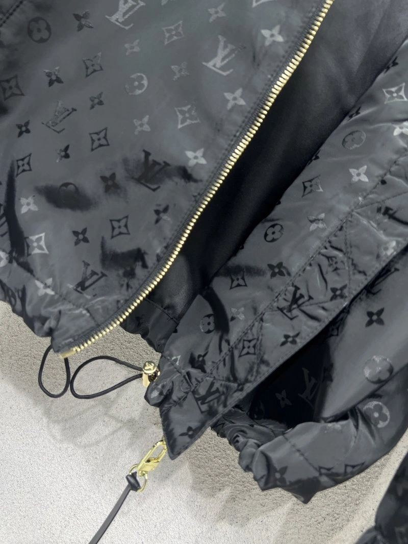 Real Louis Vuitton Outwear