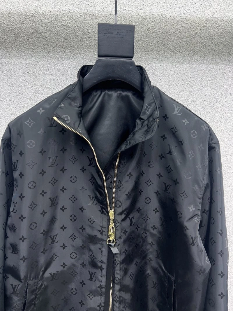 Real Louis Vuitton Outwear