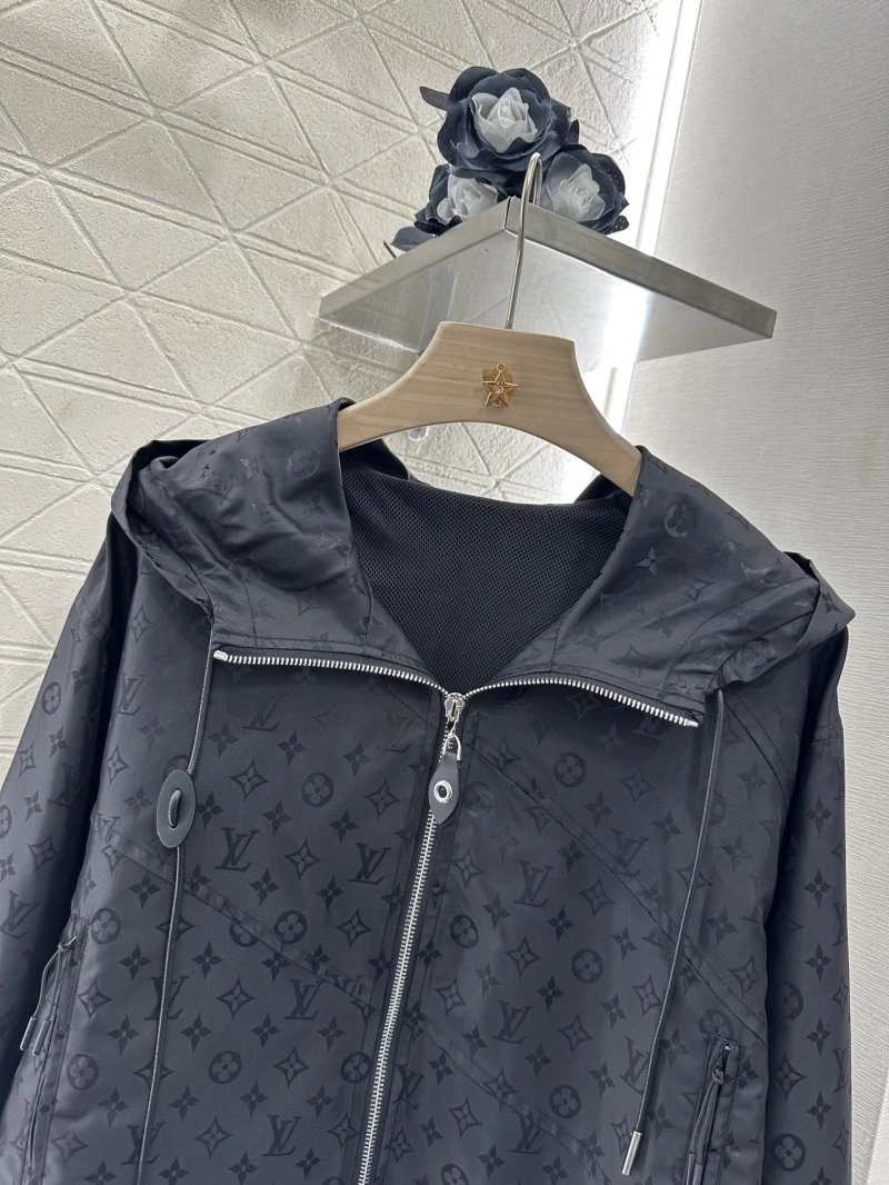 Discounted Louis Vuitton Outwear