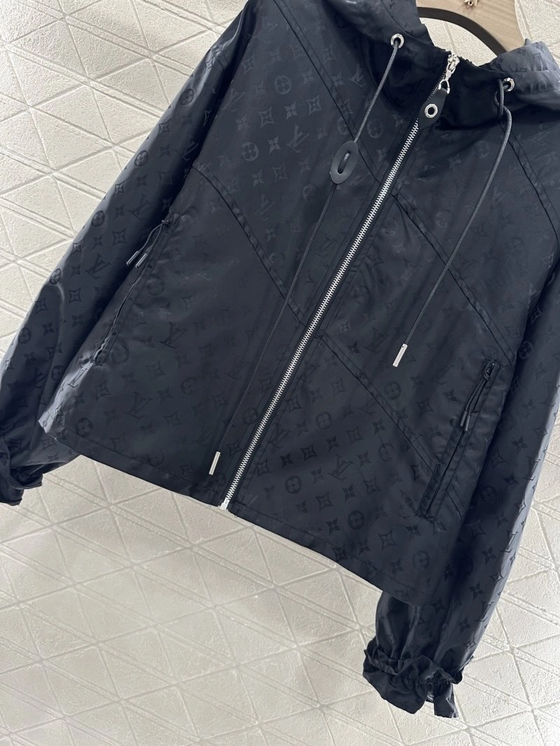 Discounted Louis Vuitton Outwear