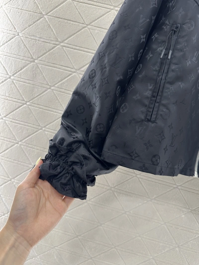 Discounted Louis Vuitton Outwear