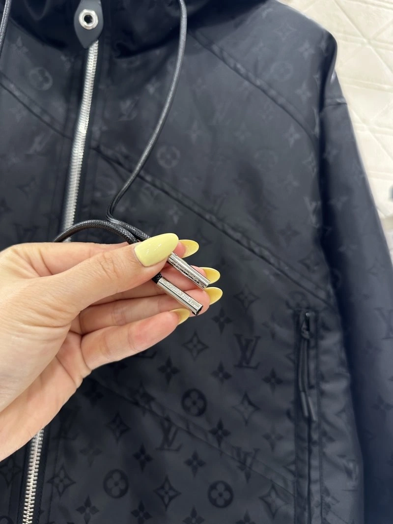Discounted Louis Vuitton Outwear