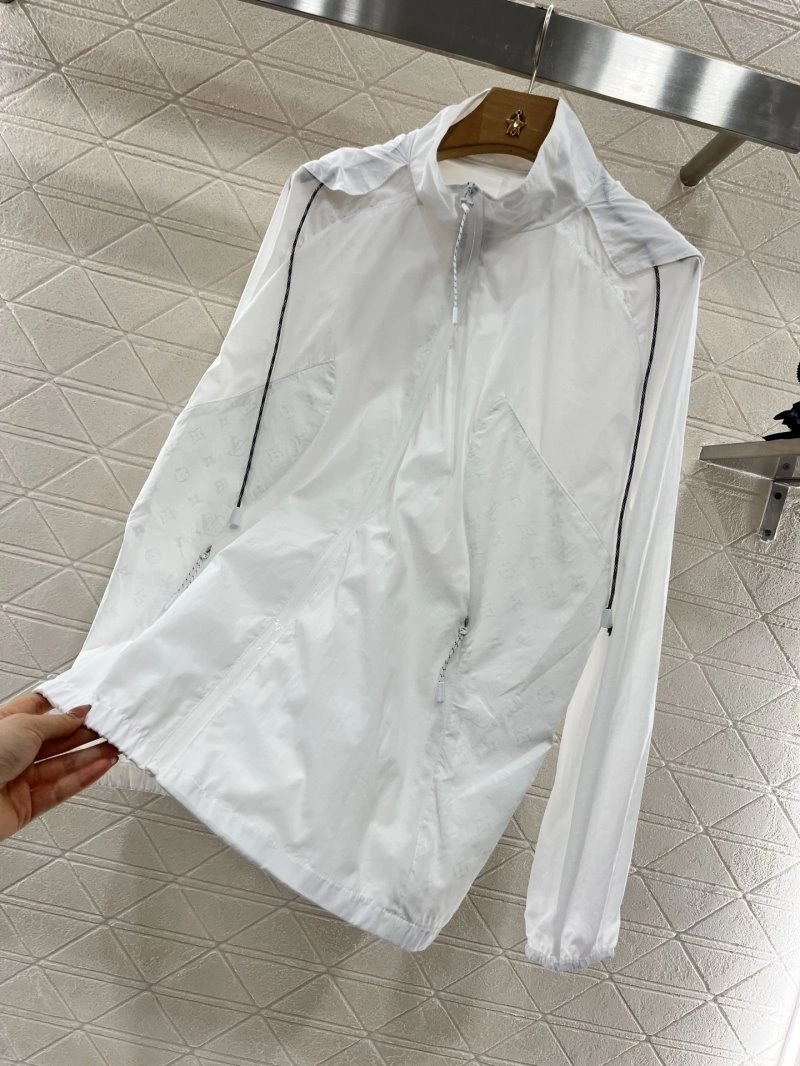 Official Louis Vuitton Outwear