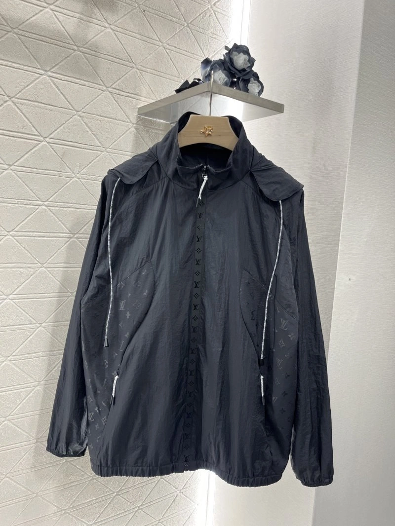 Louis Vuitton Outwear