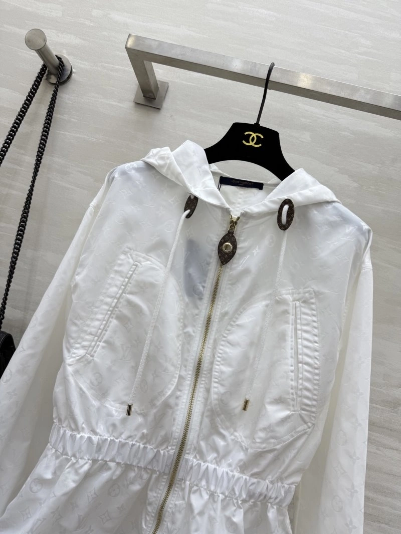 High accuracy Louis Vuitton Outwear
