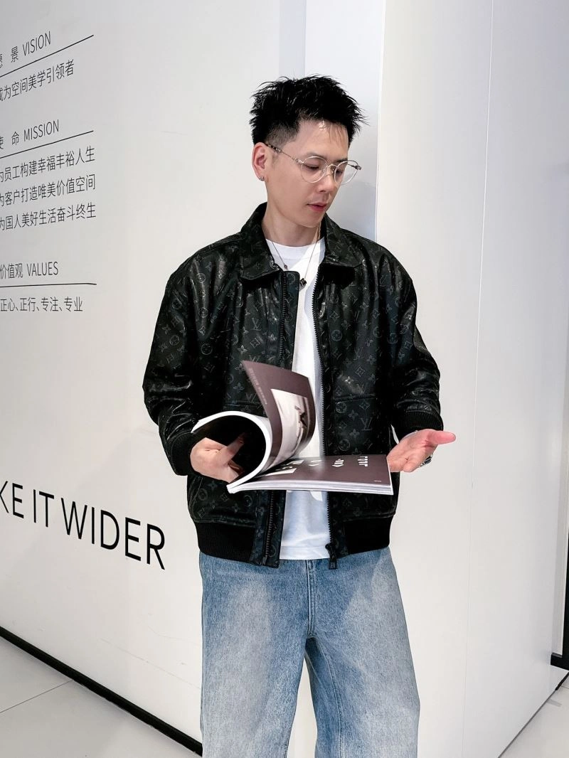 Louis Vuitton Outwear