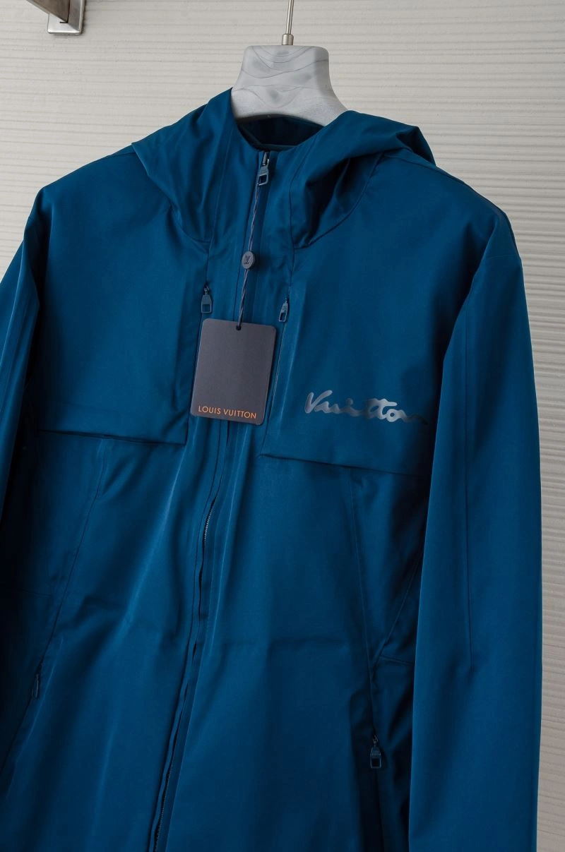 High fidelity Louis Vuitton Outwear