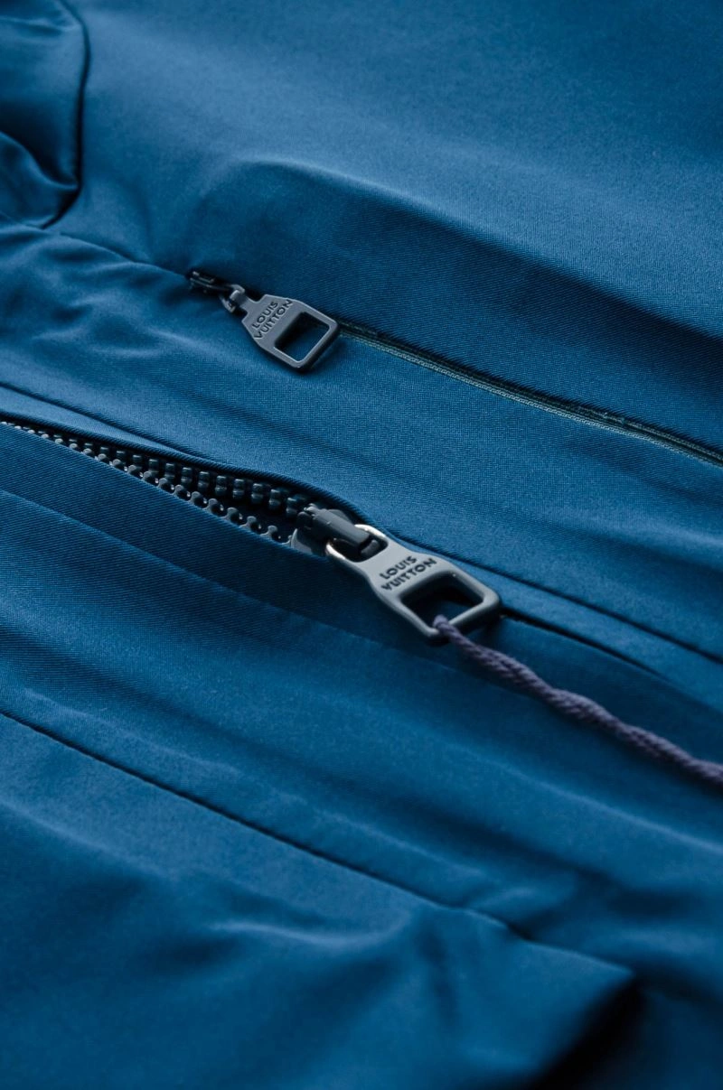 High fidelity Louis Vuitton Outwear
