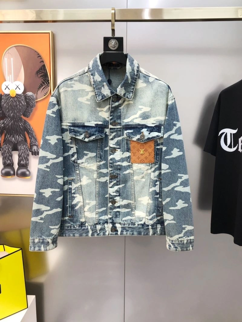 Louis Vuitton Outwear