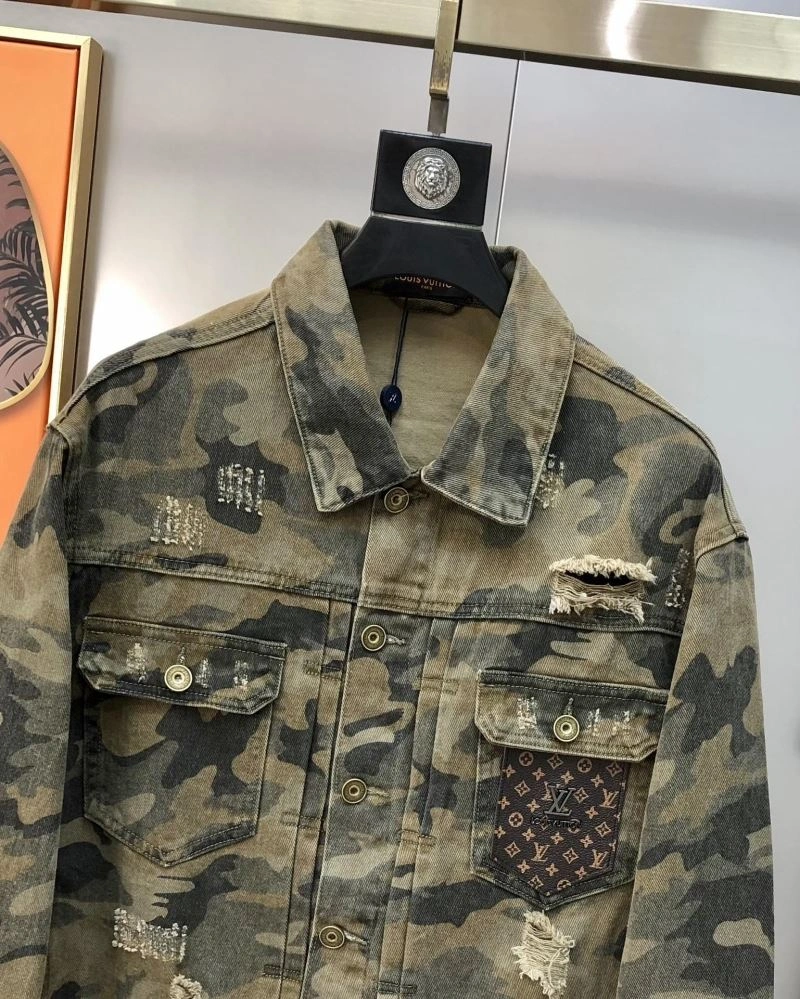 Top match Louis Vuitton Outwear
