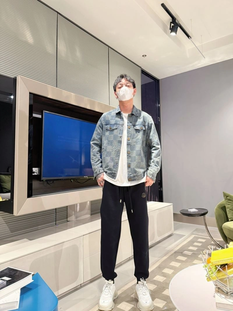 Factory-made Louis Vuitton Outwear