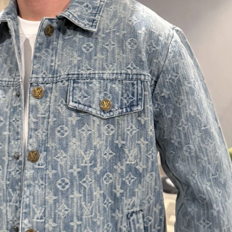 High accuracy Louis Vuitton Outwear