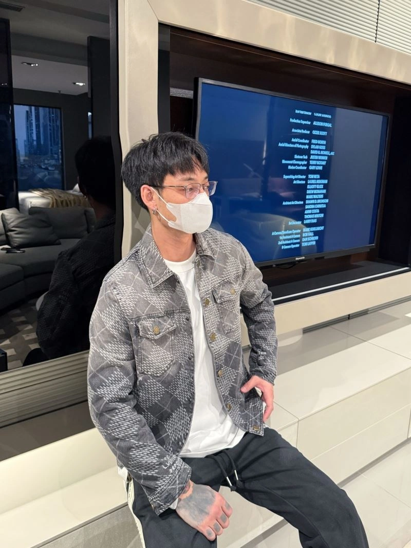 Low-cost Louis Vuitton Outwear