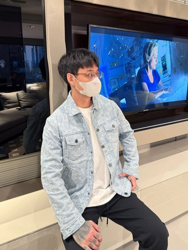 Original Louis Vuitton Outwear