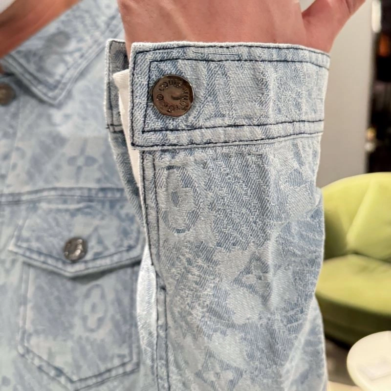 Original Louis Vuitton Outwear