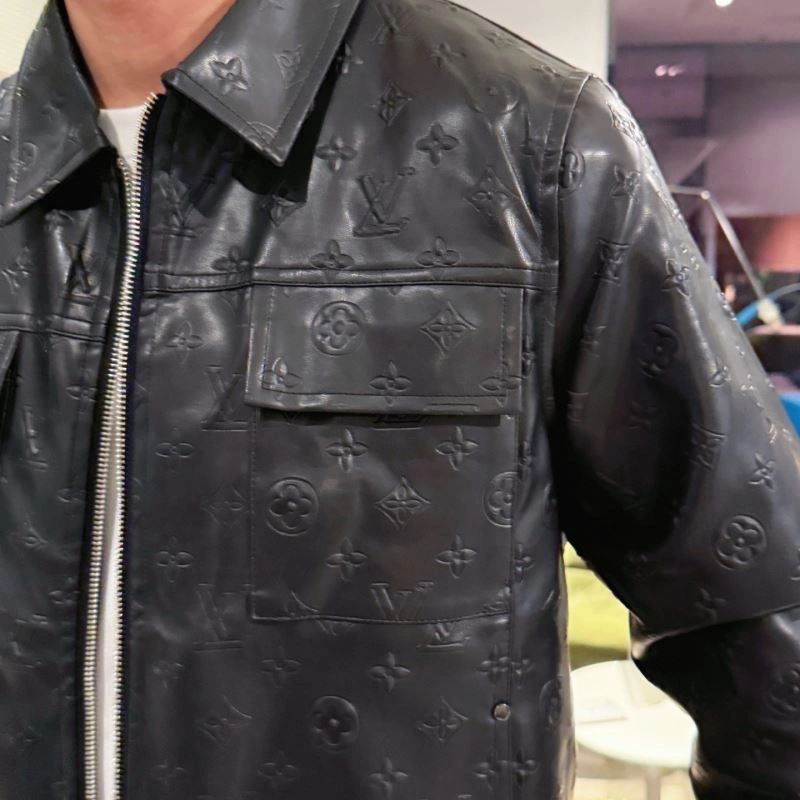 Official Louis Vuitton Outwear