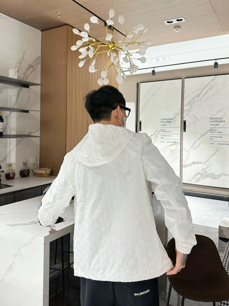 Discounted Louis Vuitton Outwear