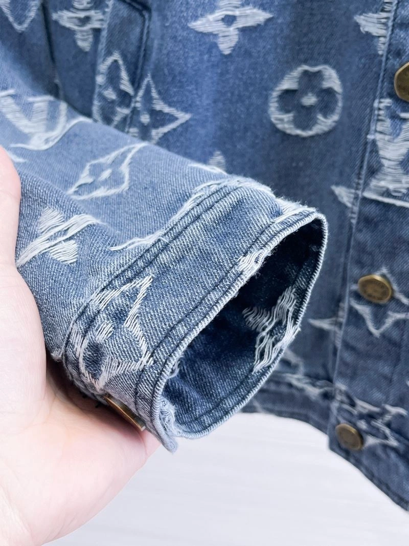 Top match Louis Vuitton Outwear