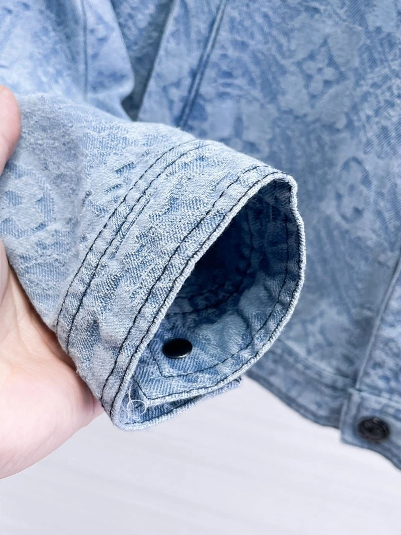 Exact replica Louis Vuitton Outwear