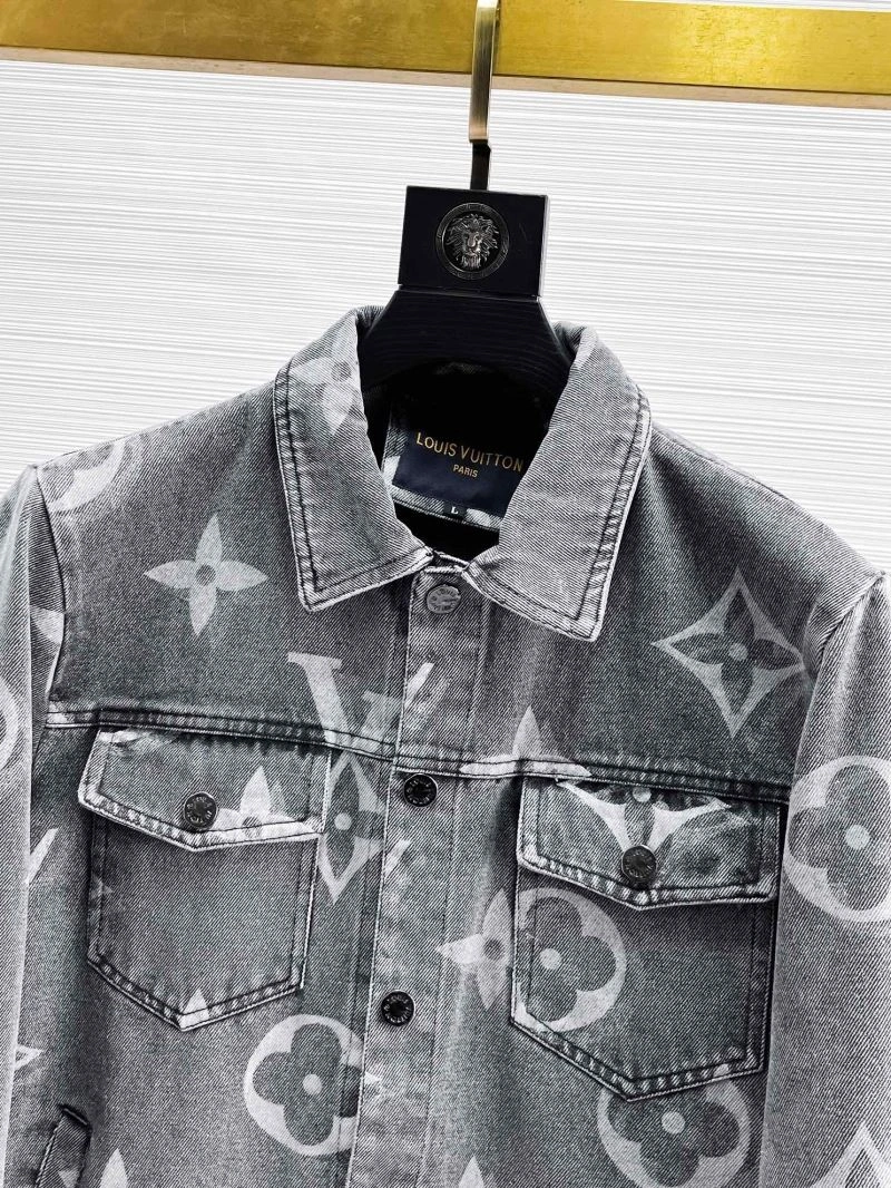 Exact replica Louis Vuitton Outwear