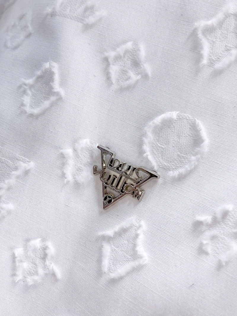Bargain Louis Vuitton Outwear
