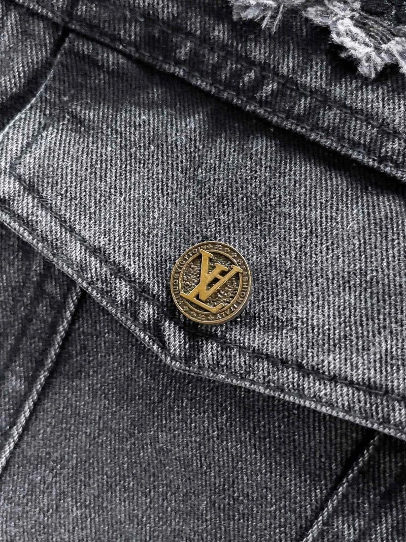 Top match Louis Vuitton Outwear