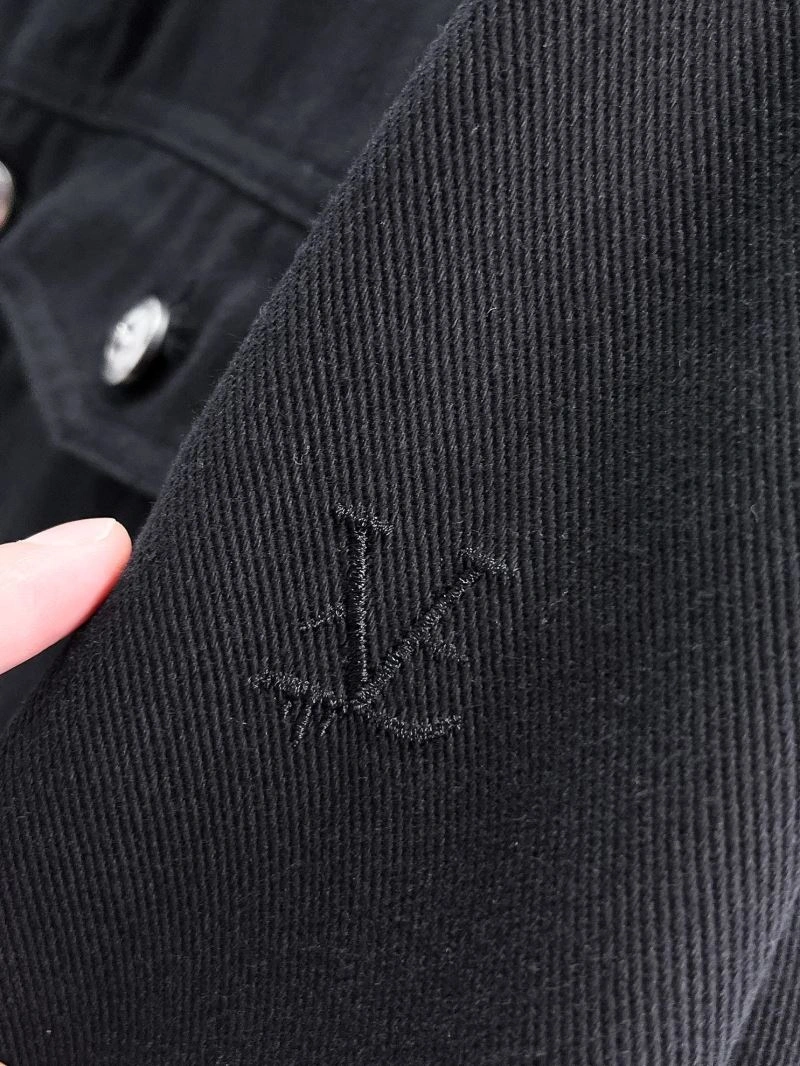 Discounted Louis Vuitton Outwear