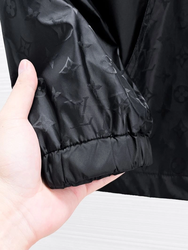 High accuracy Louis Vuitton Outwear
