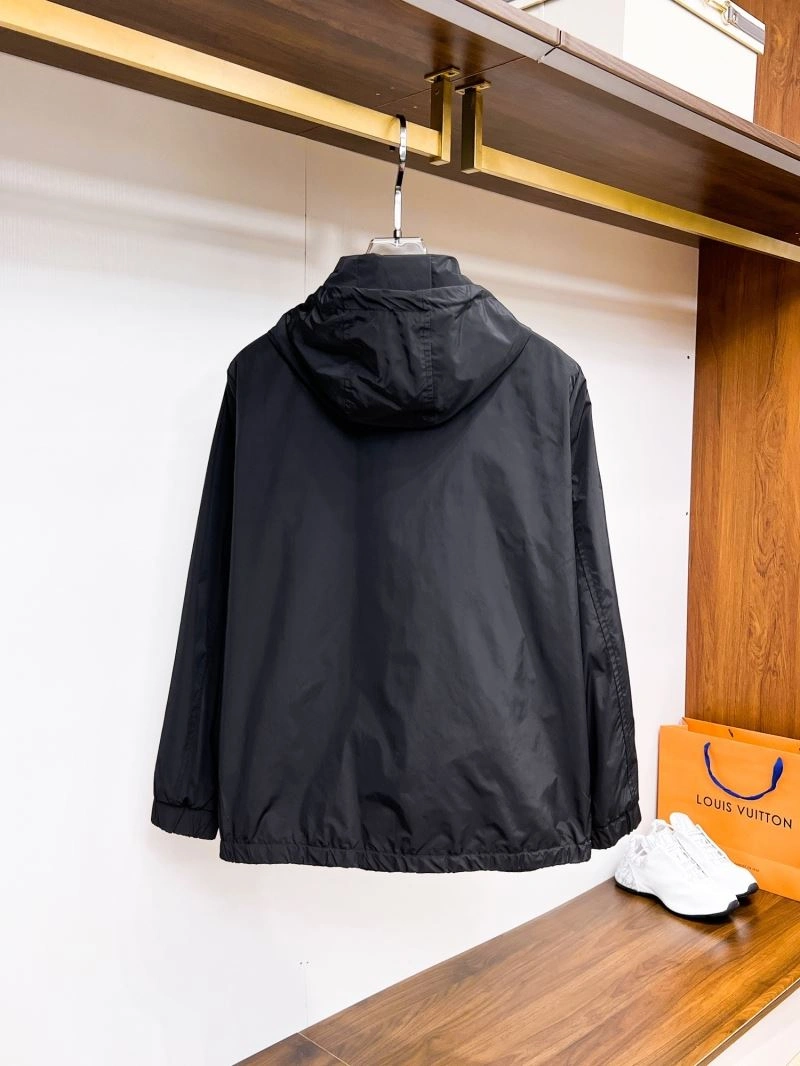 Top match Louis Vuitton Outwear