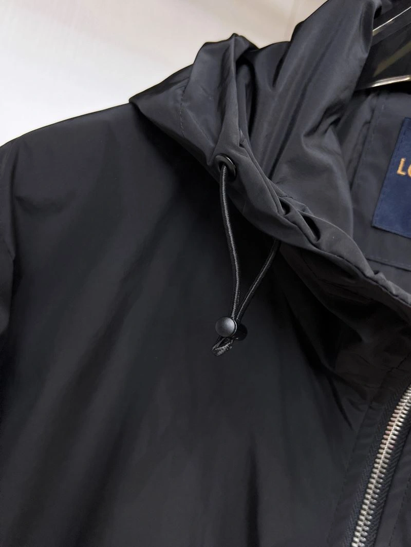 Top match Louis Vuitton Outwear