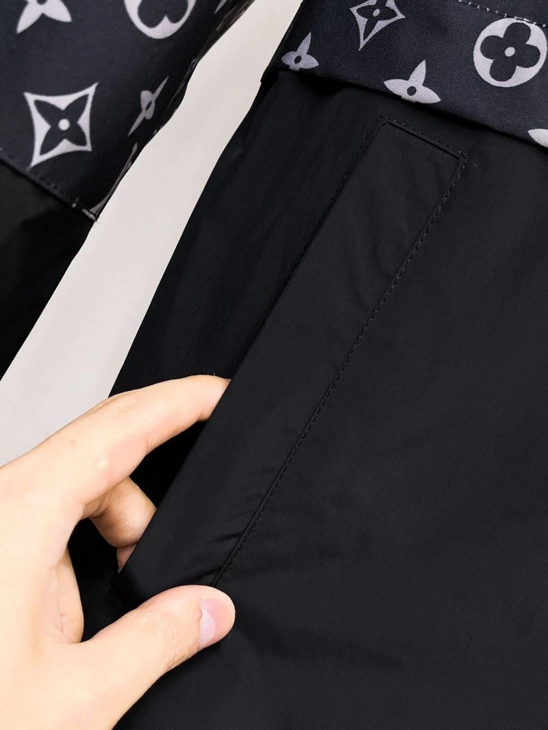 Legit Louis Vuitton Outwear