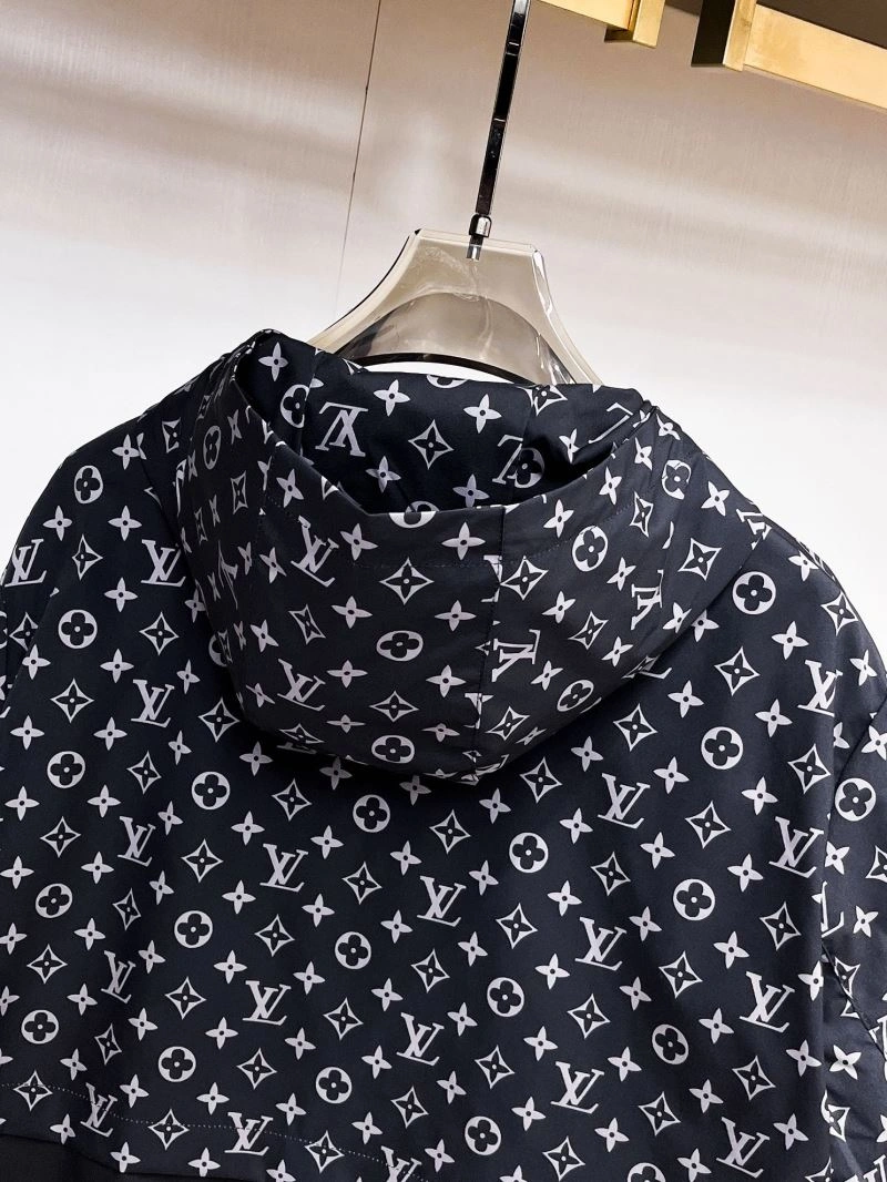 Legit Louis Vuitton Outwear