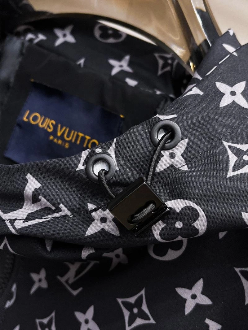 Legit Louis Vuitton Outwear