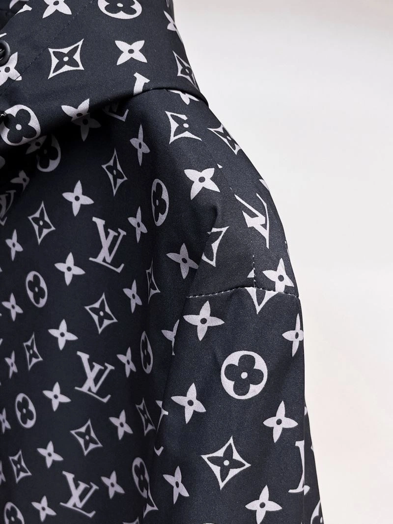 Legit Louis Vuitton Outwear