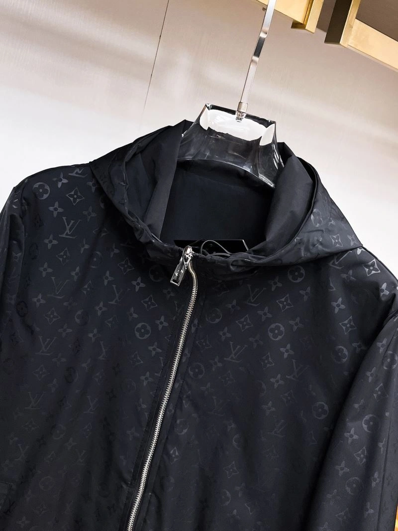 Inexpensive Louis Vuitton Outwear