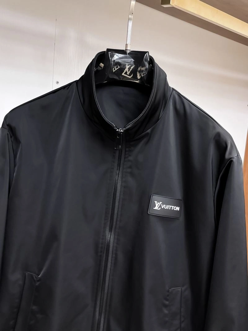 High fidelity Louis Vuitton Outwear