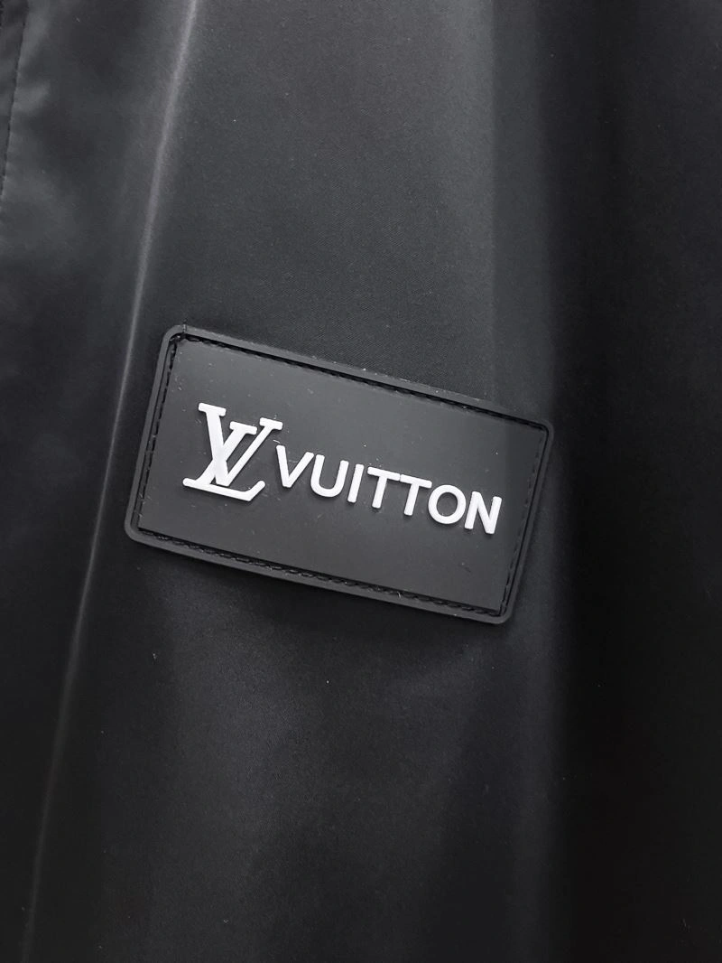 High fidelity Louis Vuitton Outwear