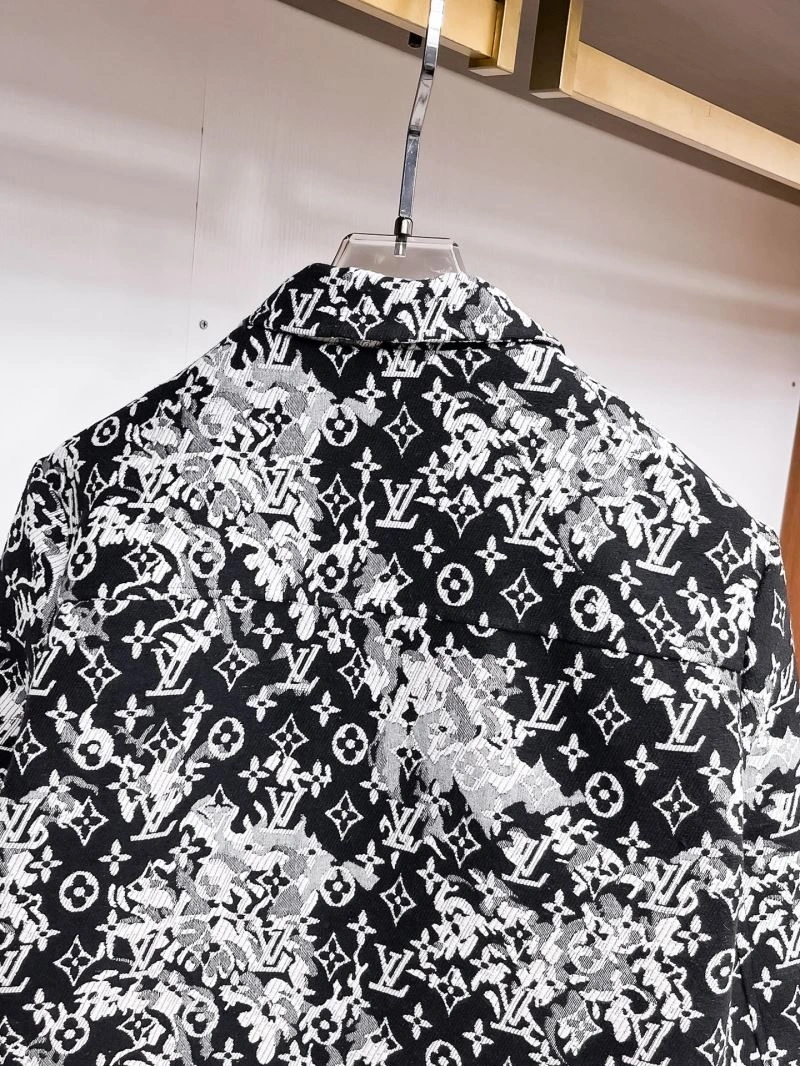 Exact replica Louis Vuitton Outwear