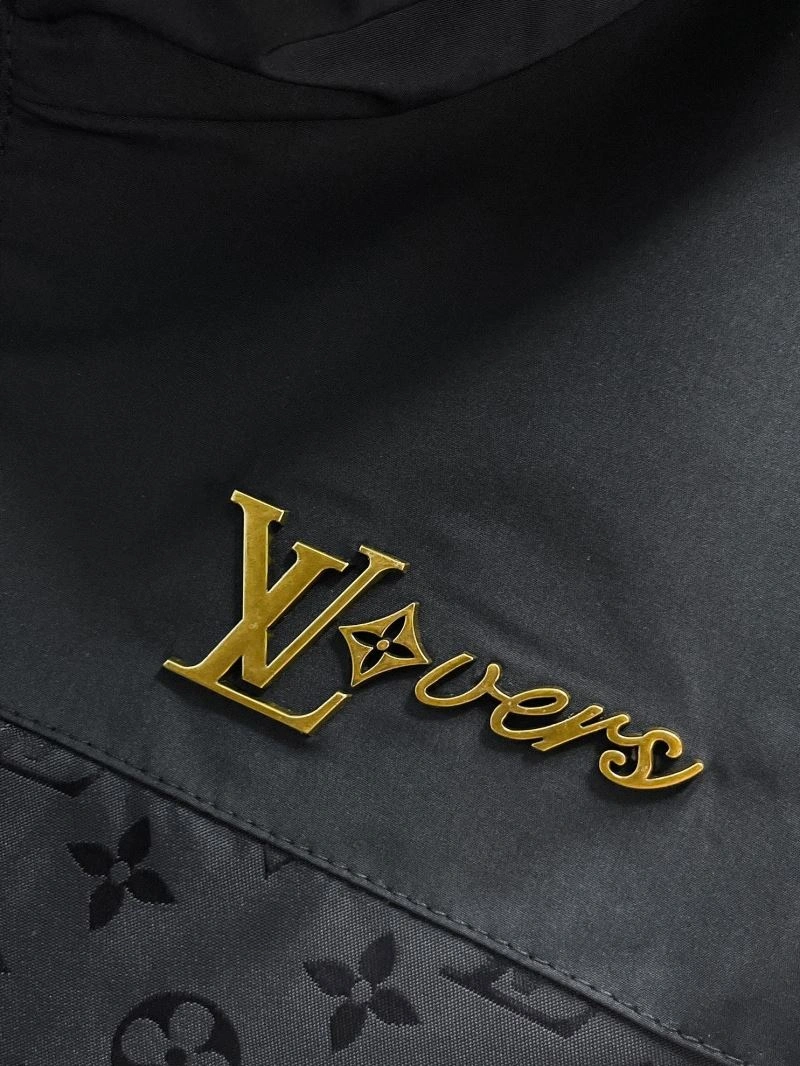 Inexpensive Louis Vuitton Outwear