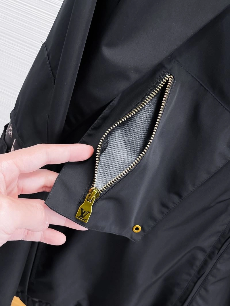 Real Louis Vuitton Outwear