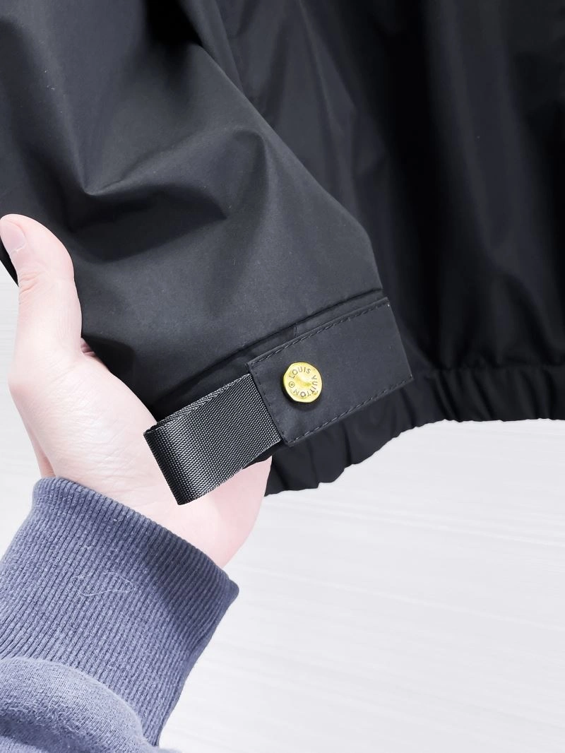 Real Louis Vuitton Outwear