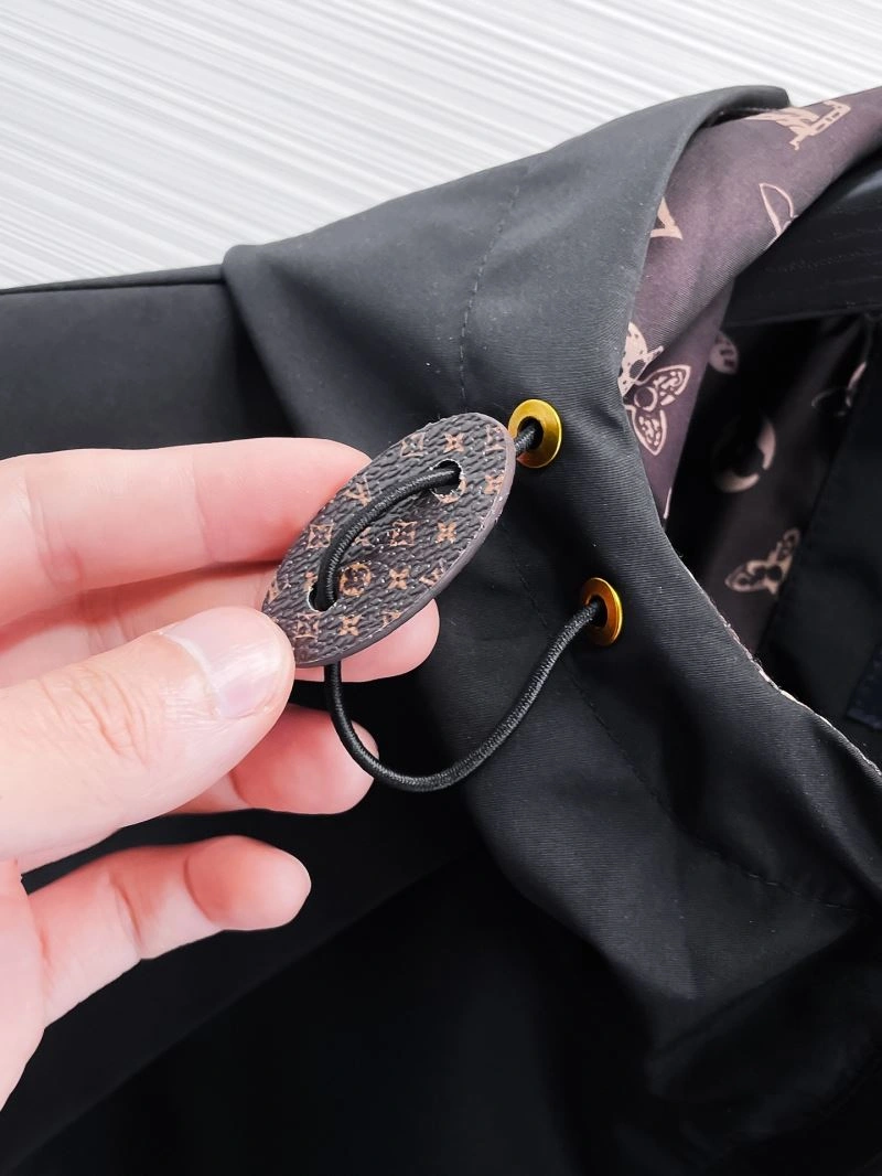 Real Louis Vuitton Outwear