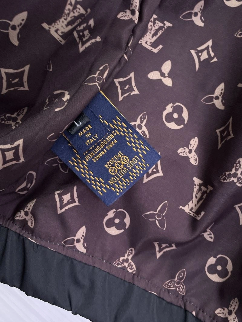 Real Louis Vuitton Outwear