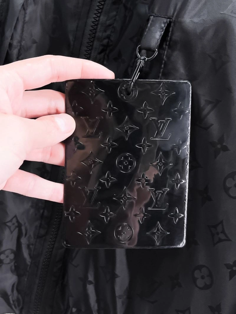 Legit Louis Vuitton Outwear