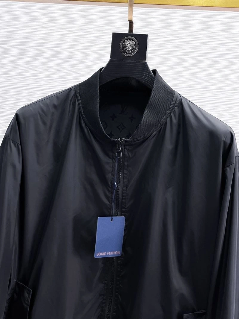 Legit Louis Vuitton Outwear