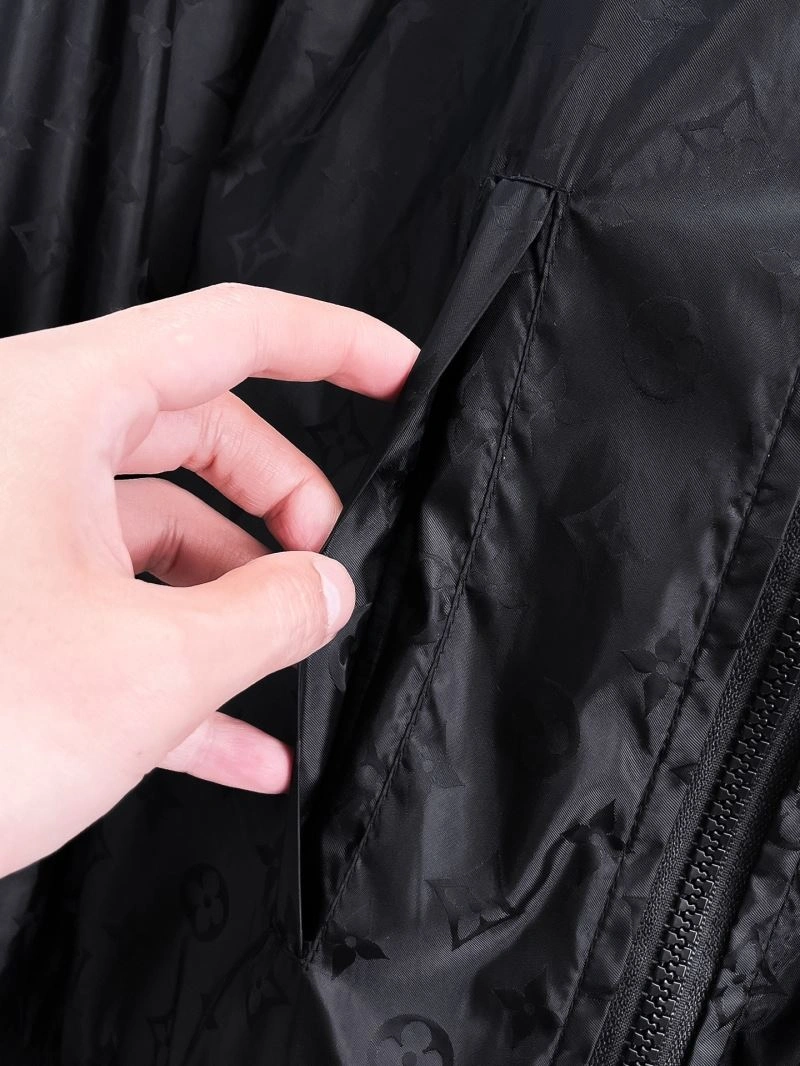 Legit Louis Vuitton Outwear