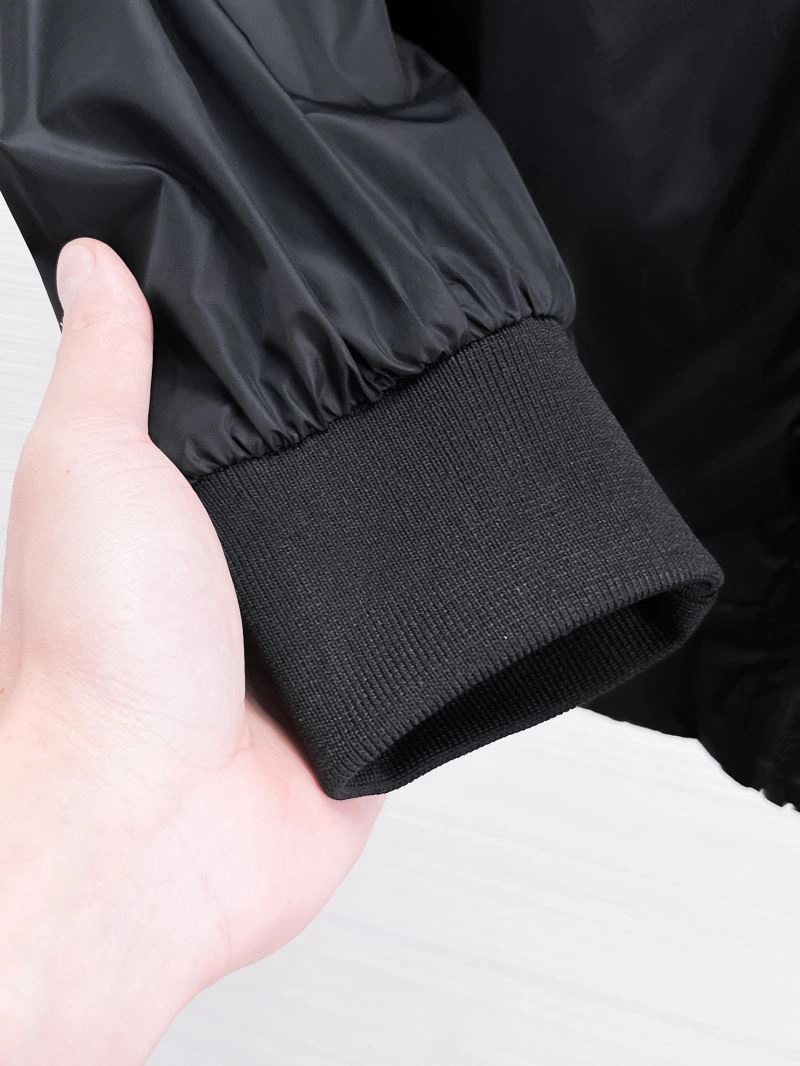 Legit Louis Vuitton Outwear