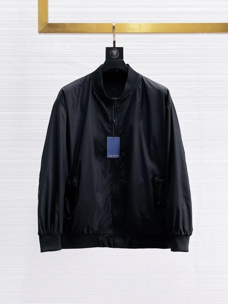 Legit Louis Vuitton Outwear