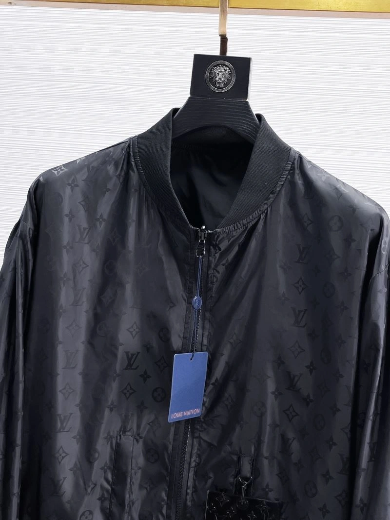 Legit Louis Vuitton Outwear