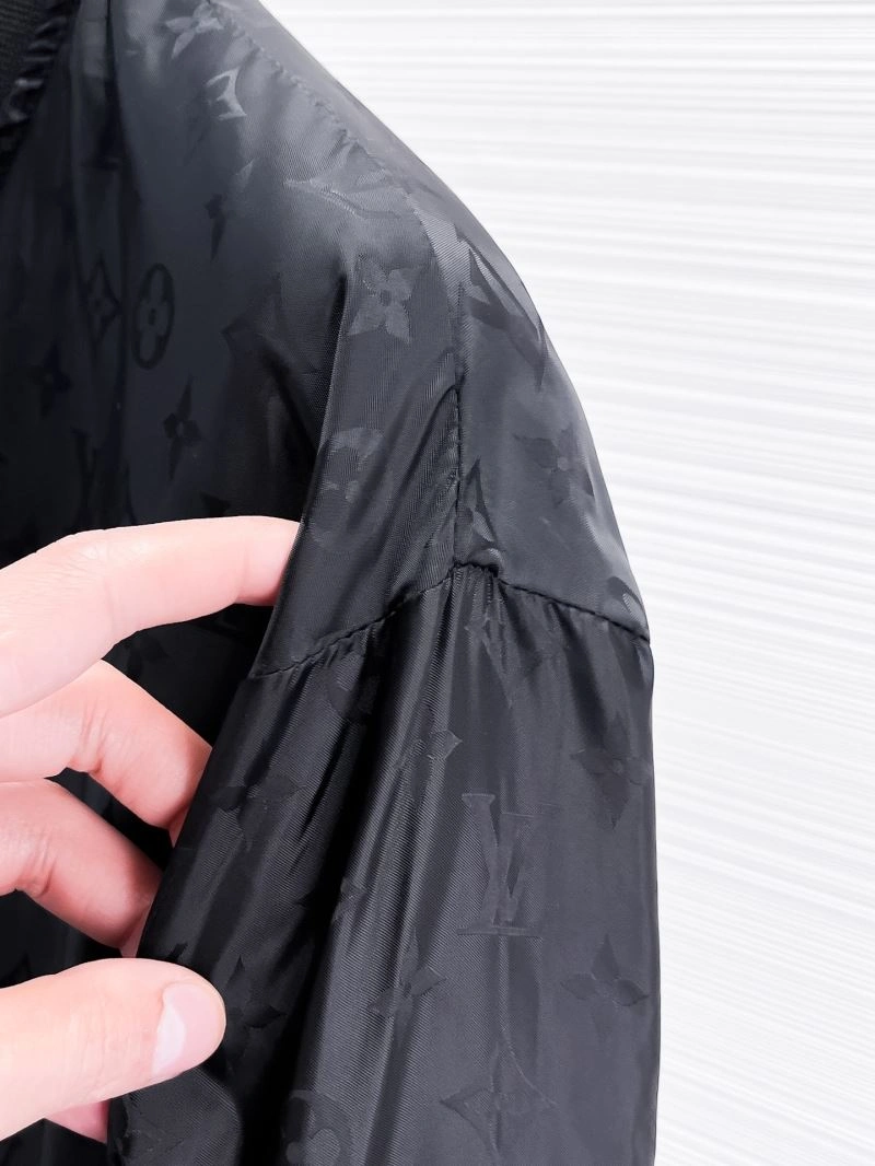 Legit Louis Vuitton Outwear